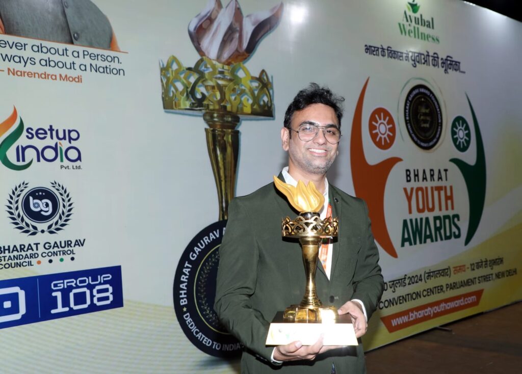 Kshitij Tarey - Composer | Singer | Performer